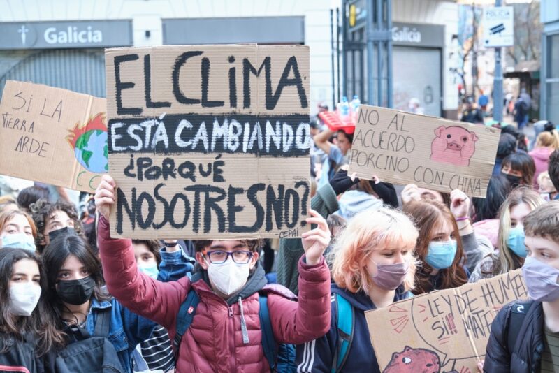 How climate change impacts the health of Latin Americans | Science Arena